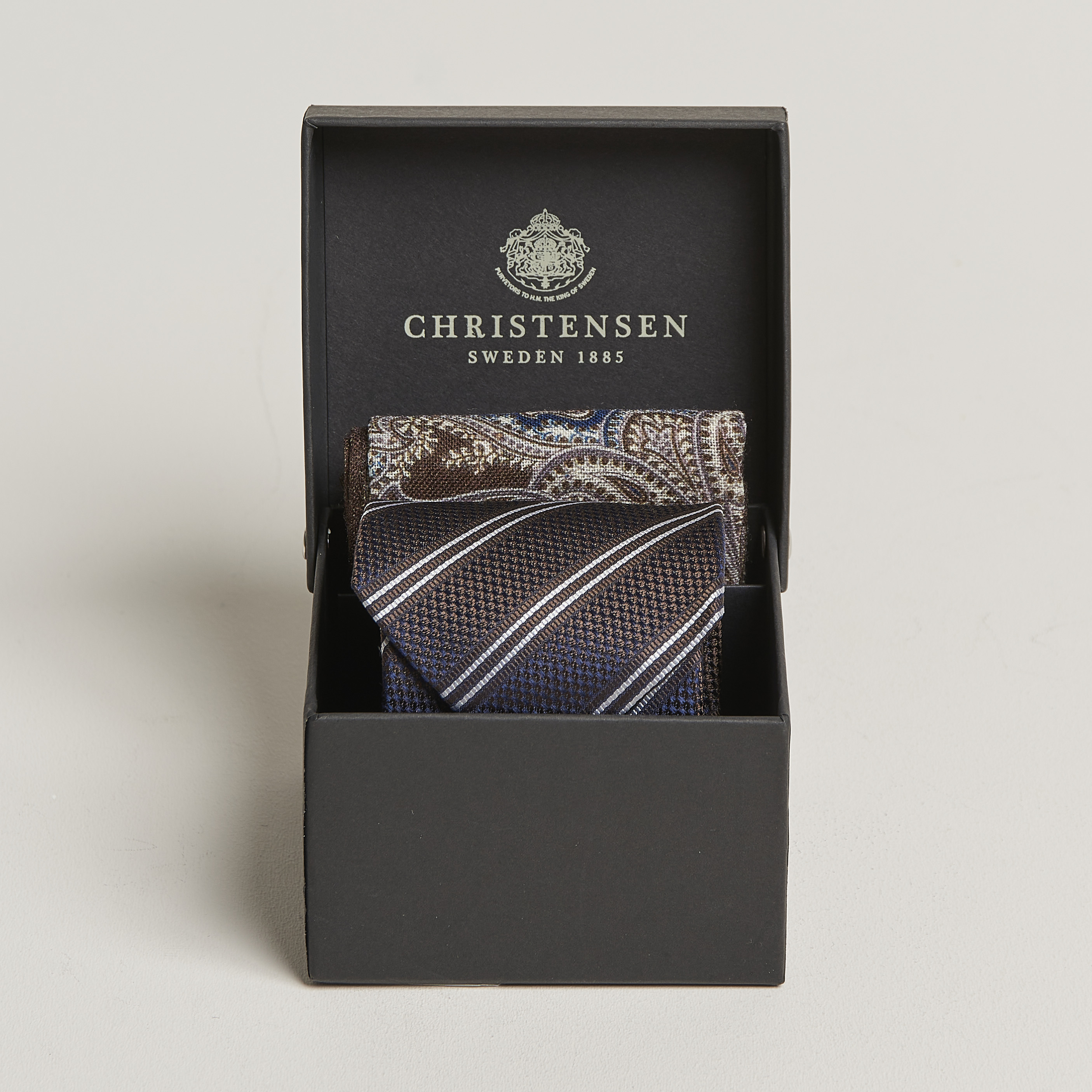 Amanda Christensen Box Set Silk Striped Tie And Wool Pocket Square Brown at