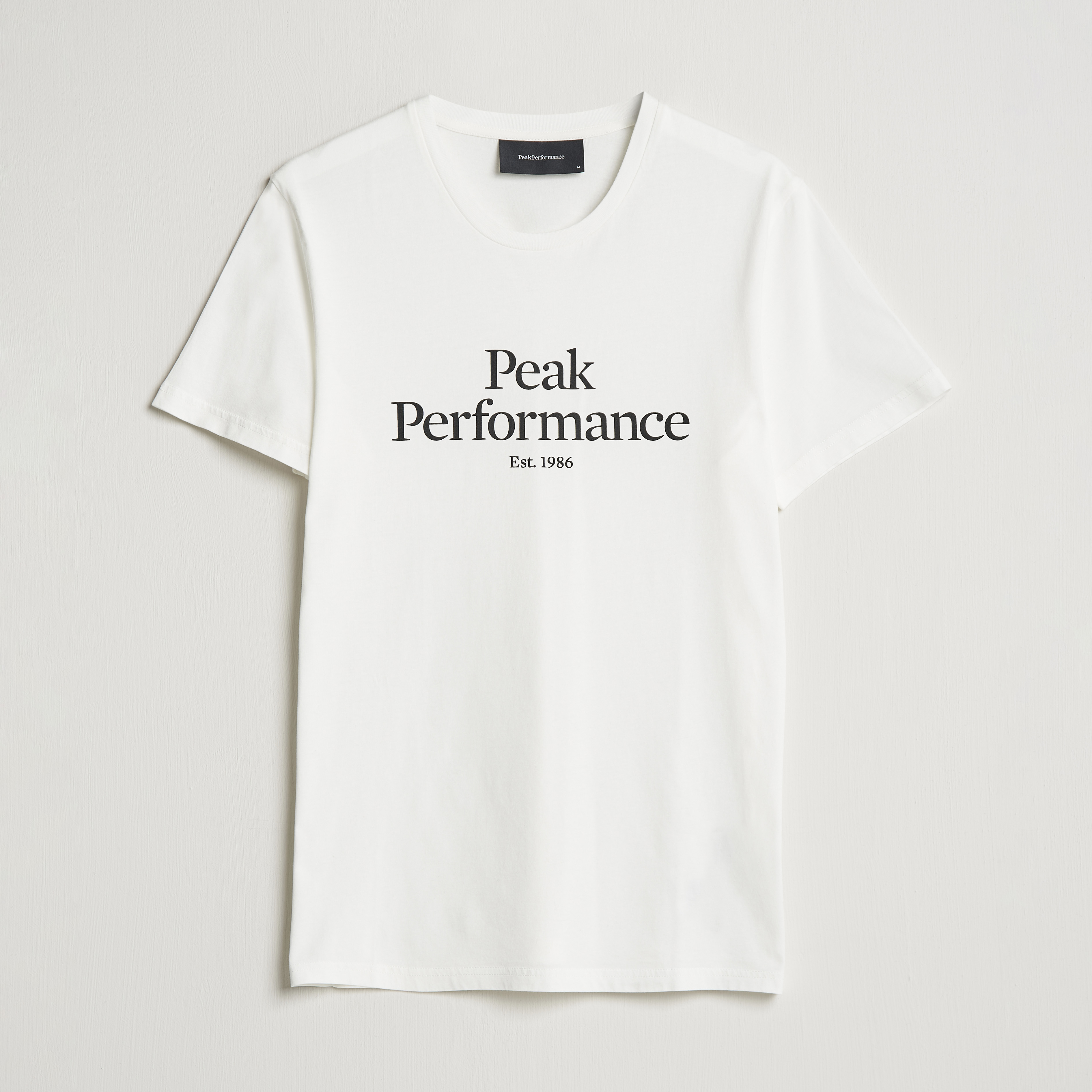 Peak Performance Original Tee Off White at CareOfCarl.com