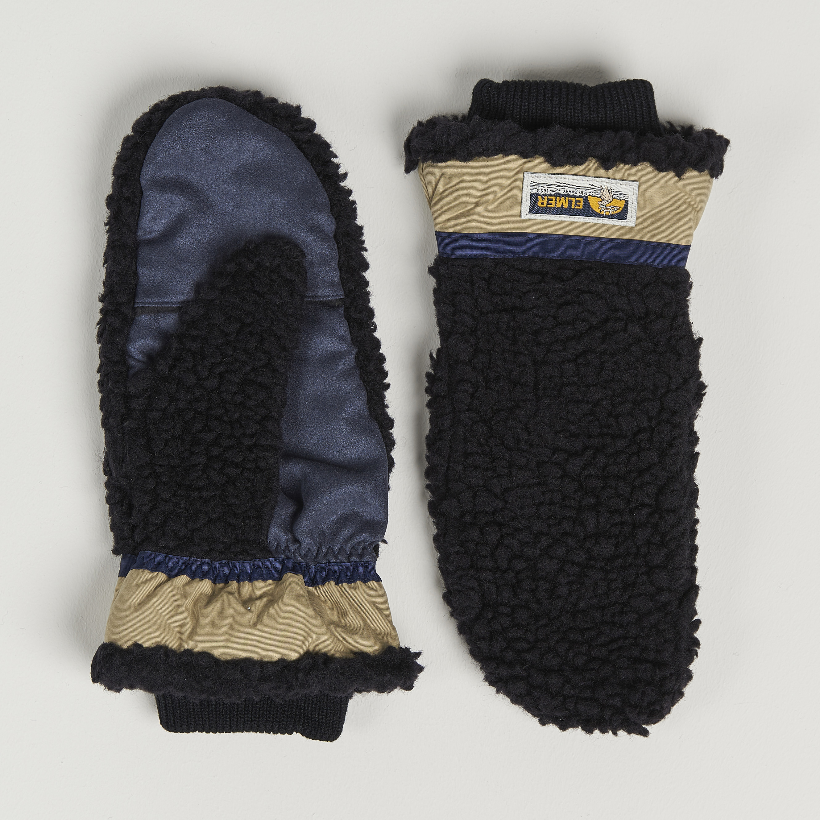 Elmer by Swany Miyo Wool Teddy Mittens Black at CareOfCarl.com