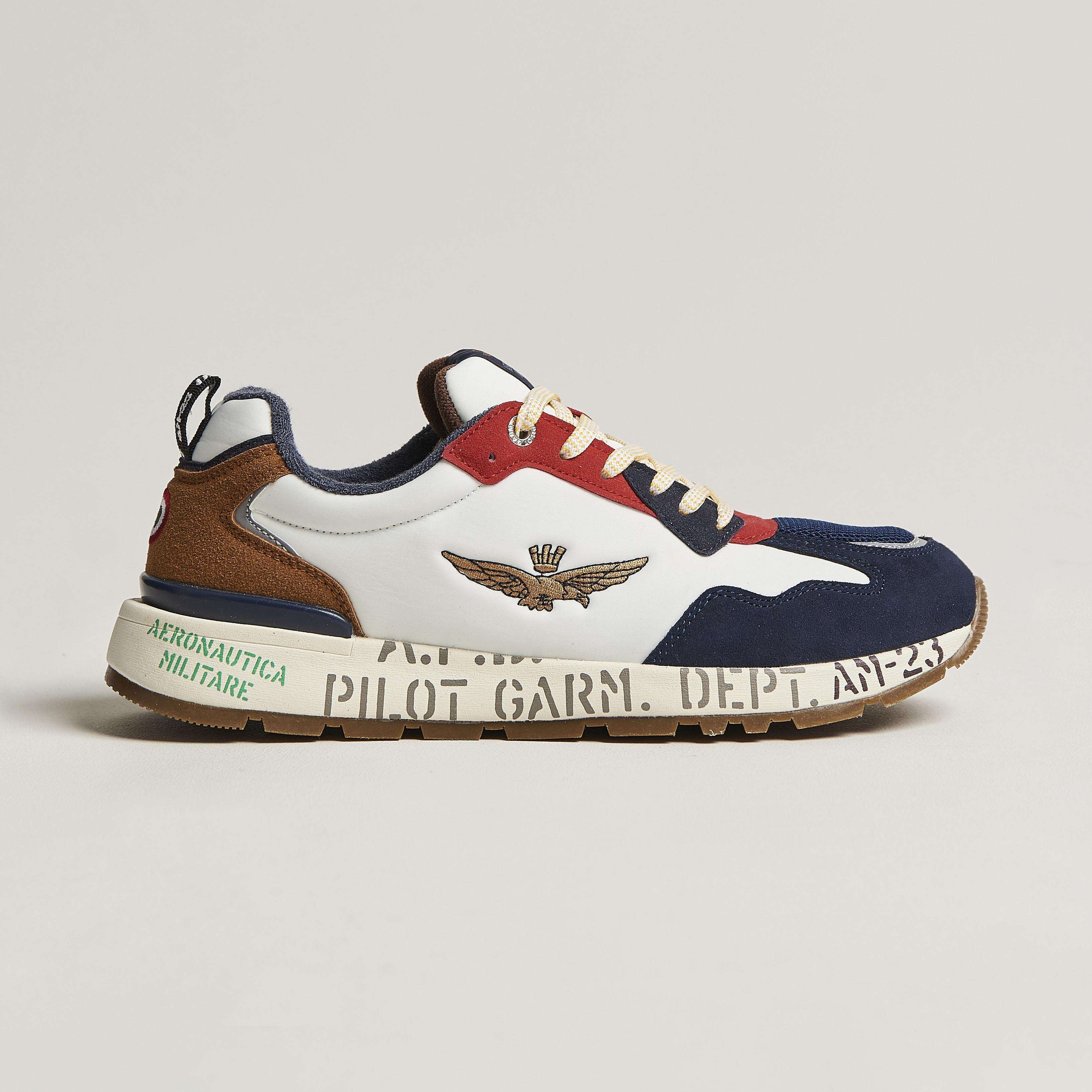 Aeronautica Militare Running Sneakers Mustard at CareOfCarl.com
