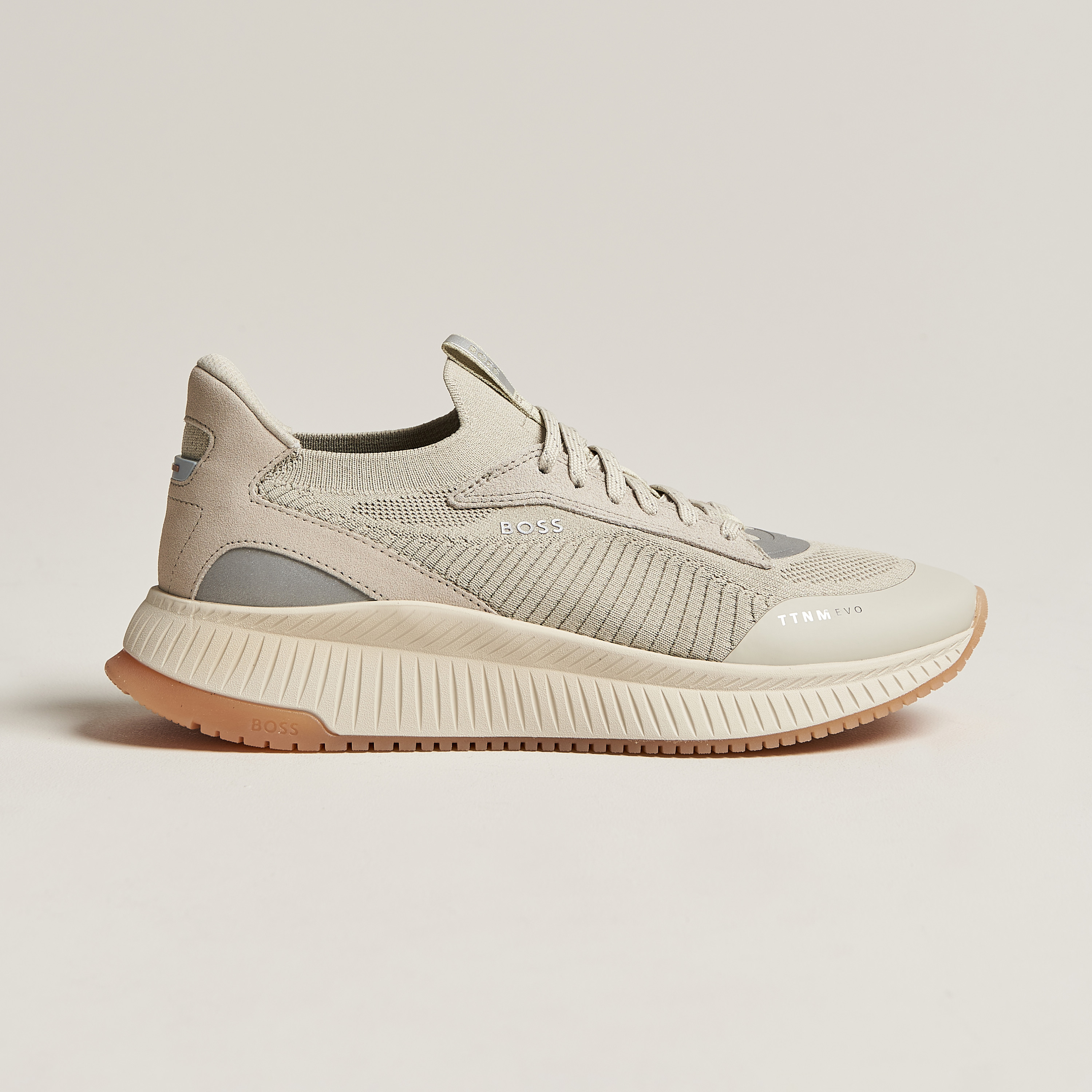 BOSS BLACK Titanium Evo Running Senaker Light Beige at CareOfCarl.com