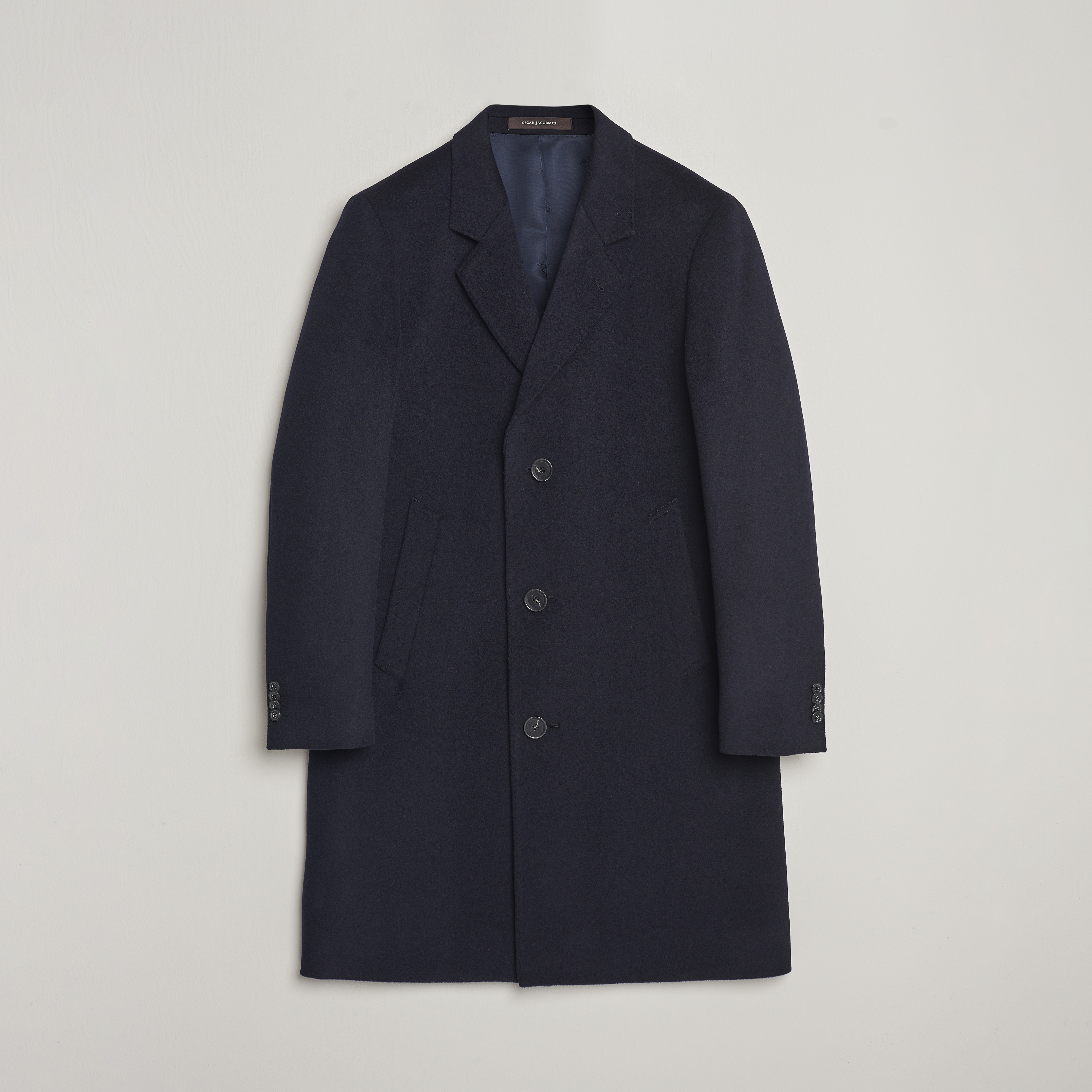 Oscar Jacobson Shaw Wool/Cashmere Coat Navy at CareOfCarl.com