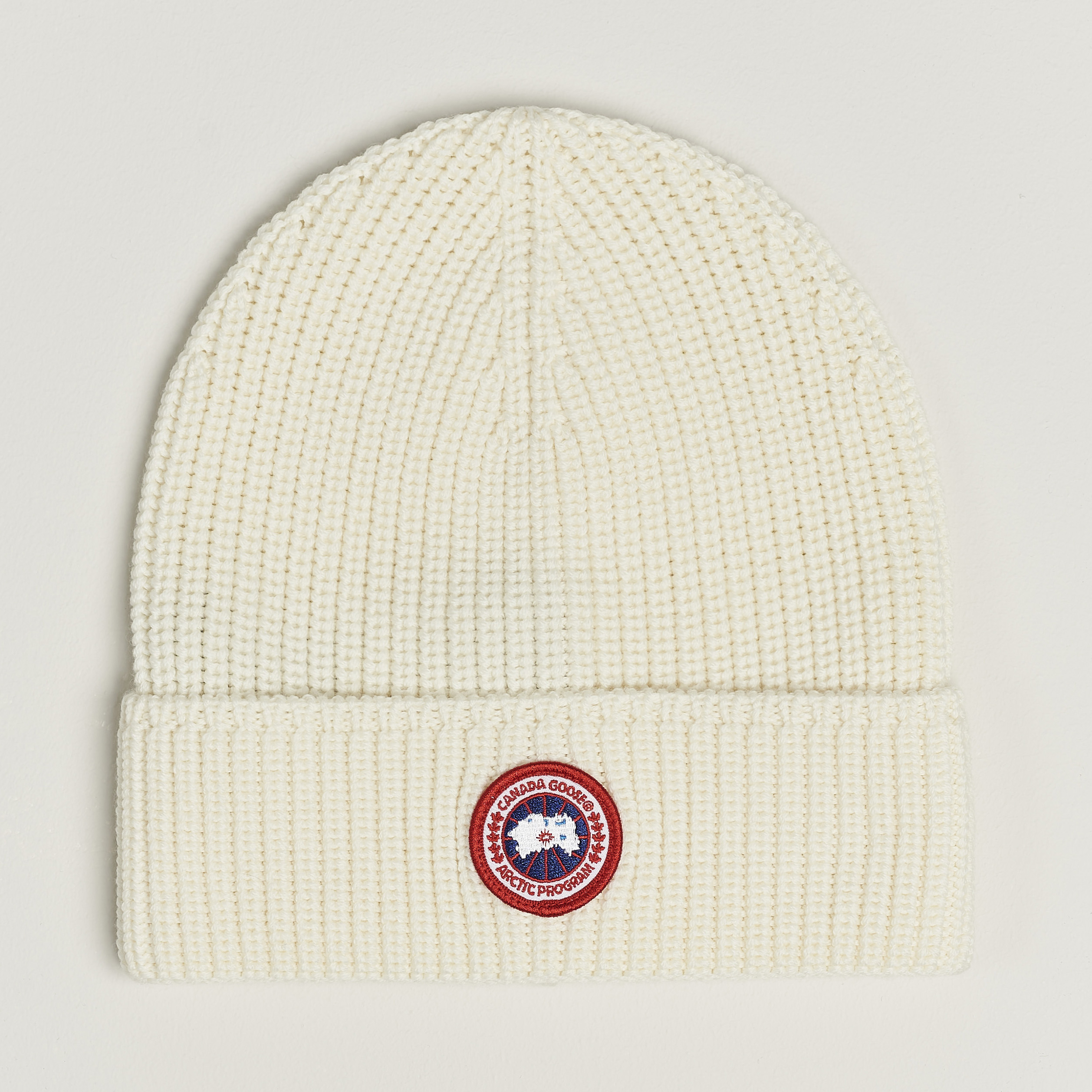 Canada Goose Arctic Disc Rib Toque Cottongrass at CareOfCarl.com