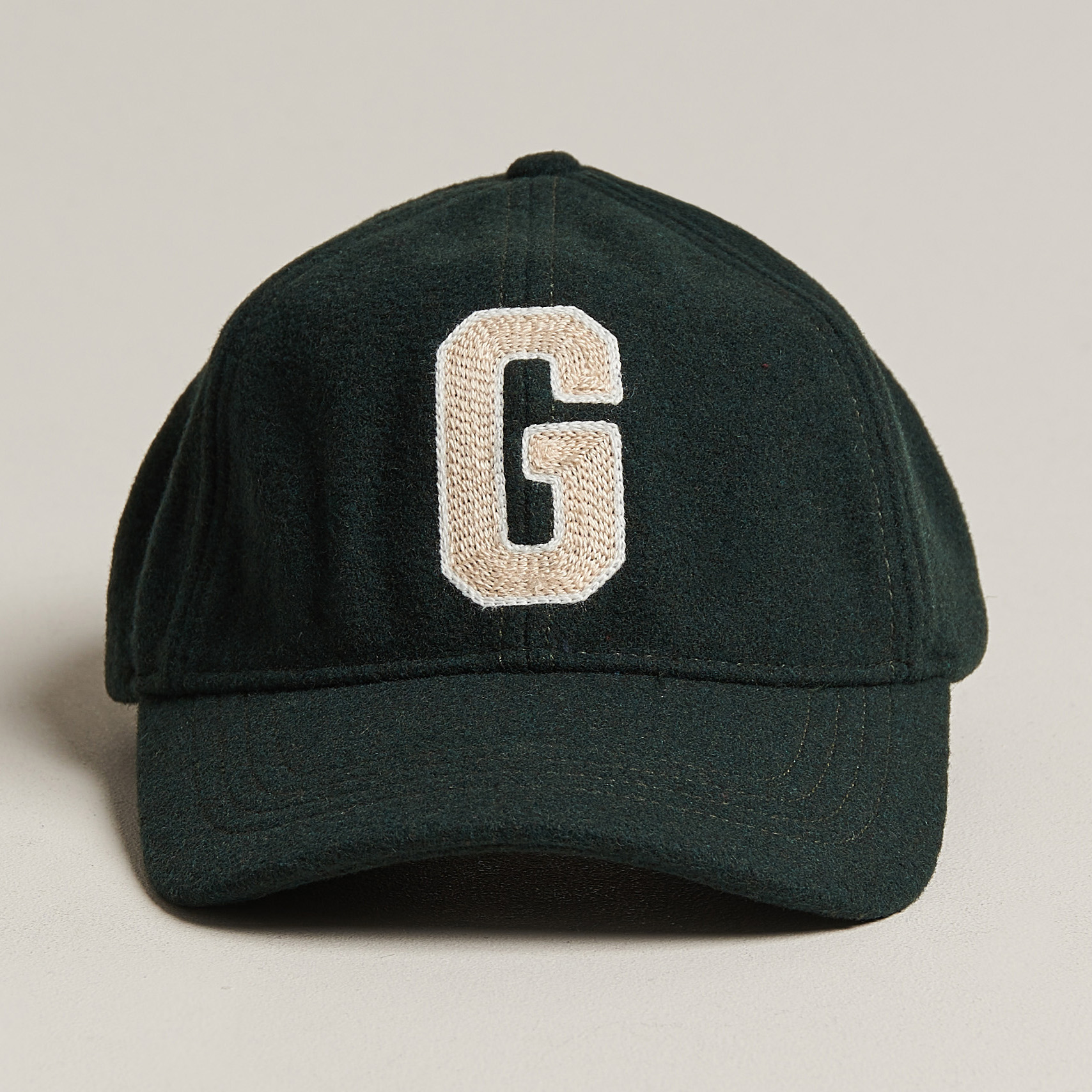 GANT Badge Wool Cap Tartan Green at CareOfCarl.com
