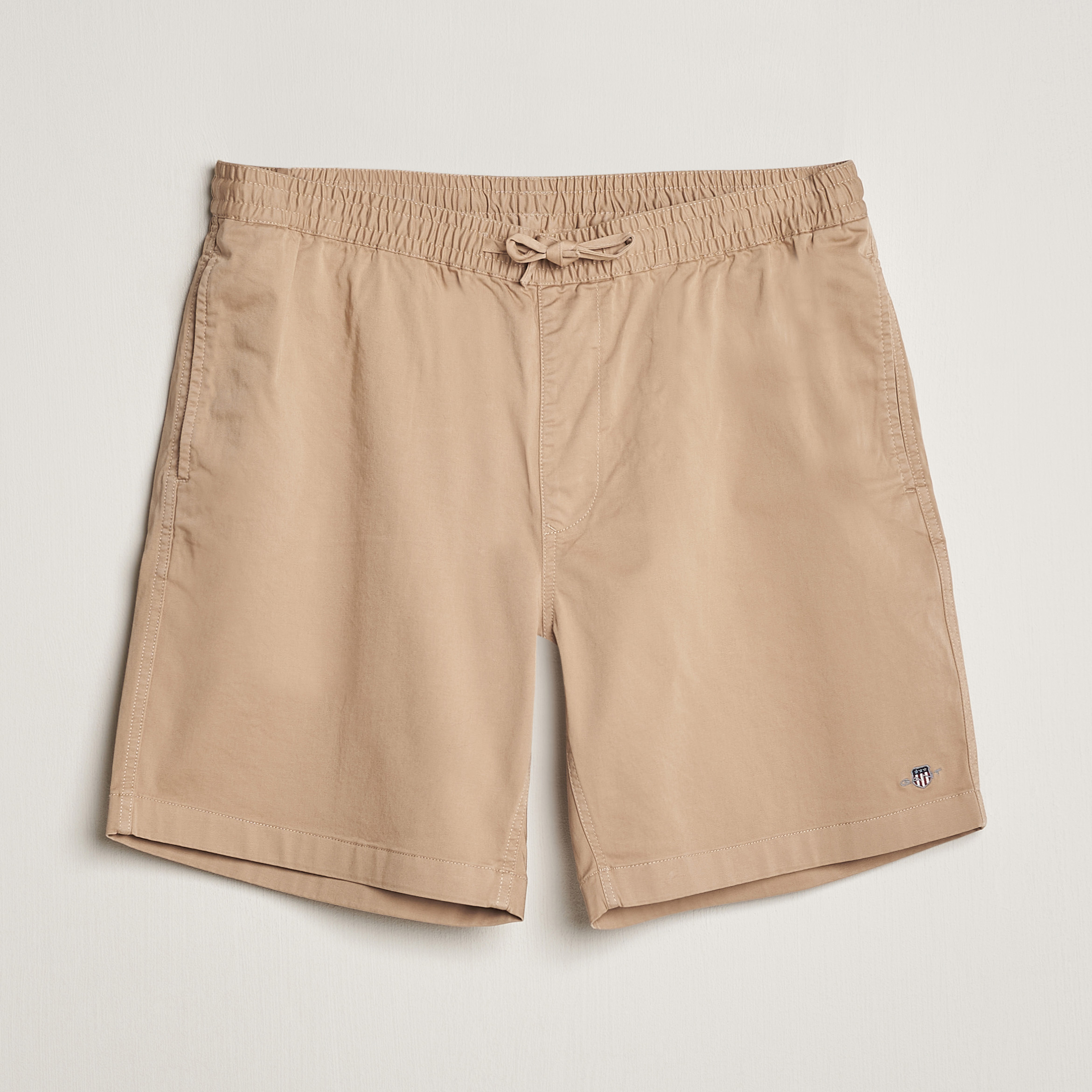 GANT Drawstring Logo Shorts Dark Khaki at CareOfCarl.com