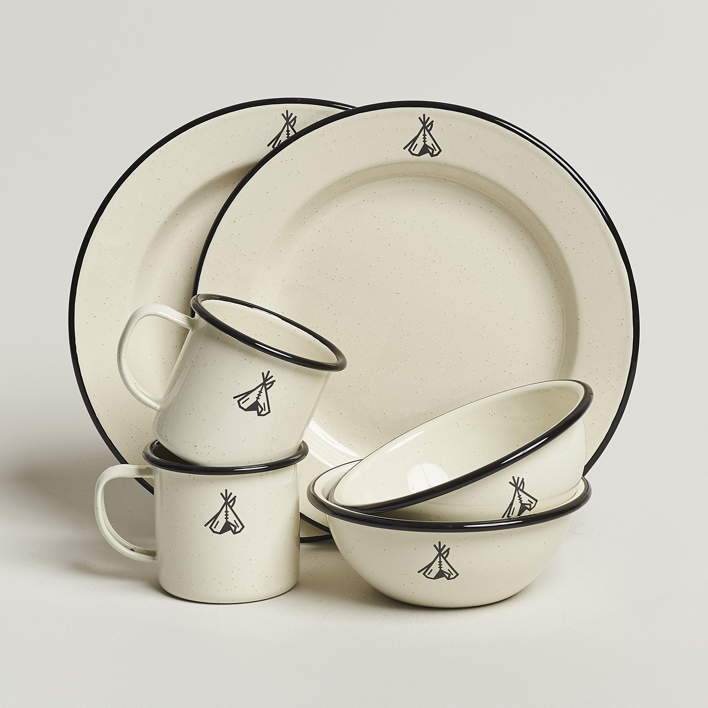 Pendleton Camp Enamelware Set Ivory at CareOfCarl.com