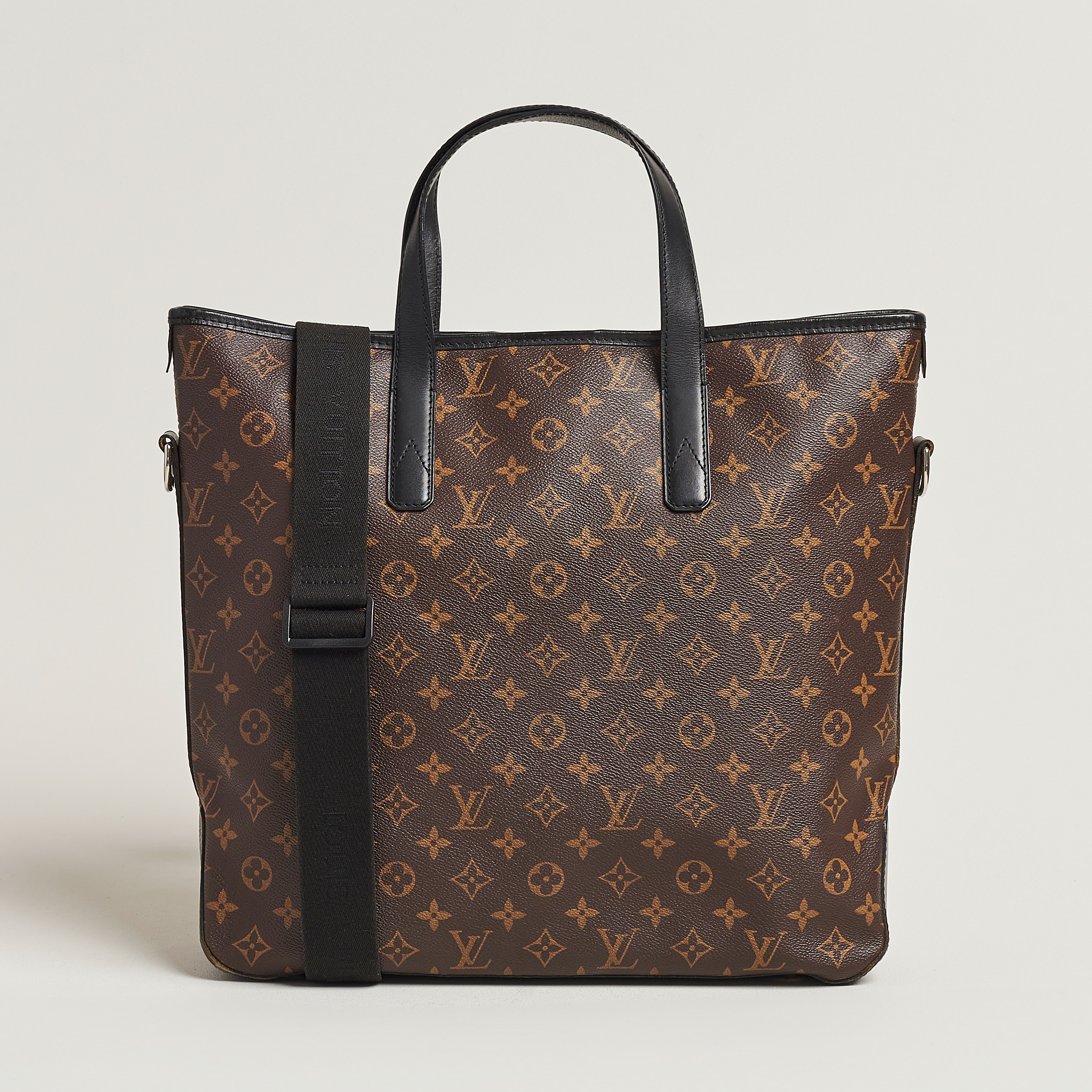 Louis Vuitton Pre-Owned Davis Macassar Tote Monogram at CareOfCarl.com