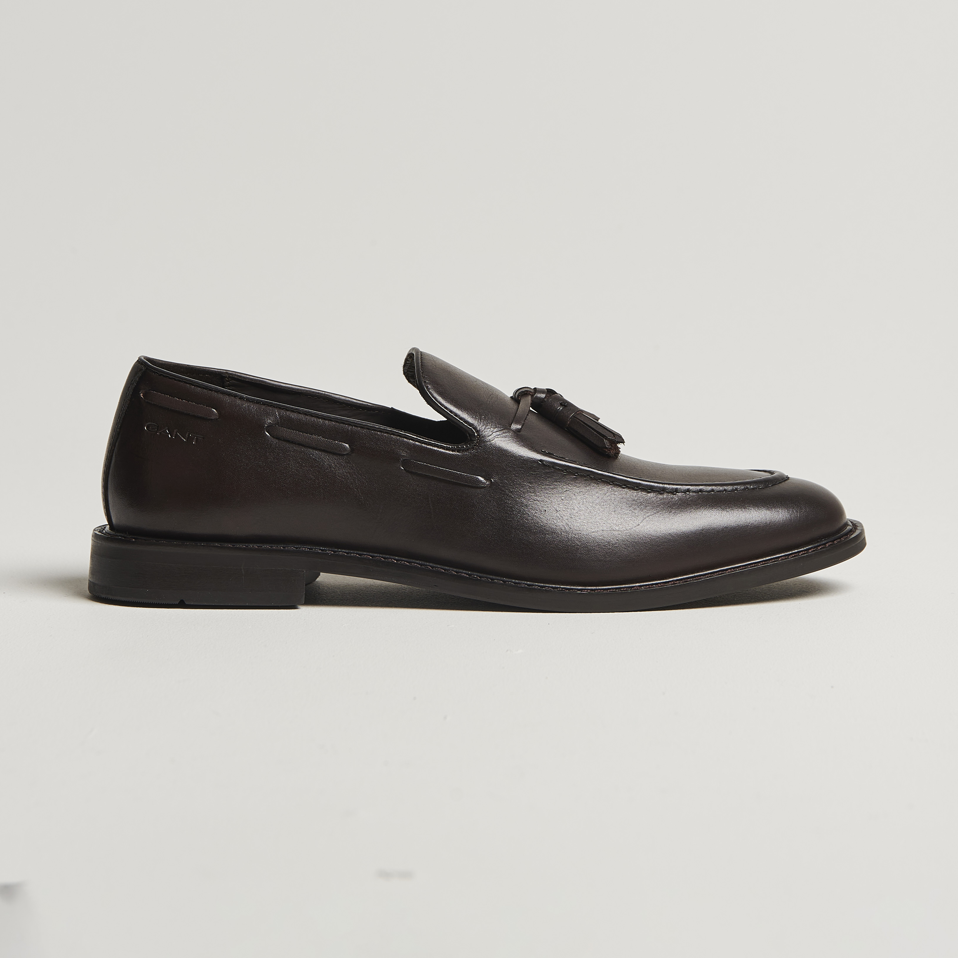 GANT Lozham Leather Tassle Loafer Dark Brown at CareOfCarl.com