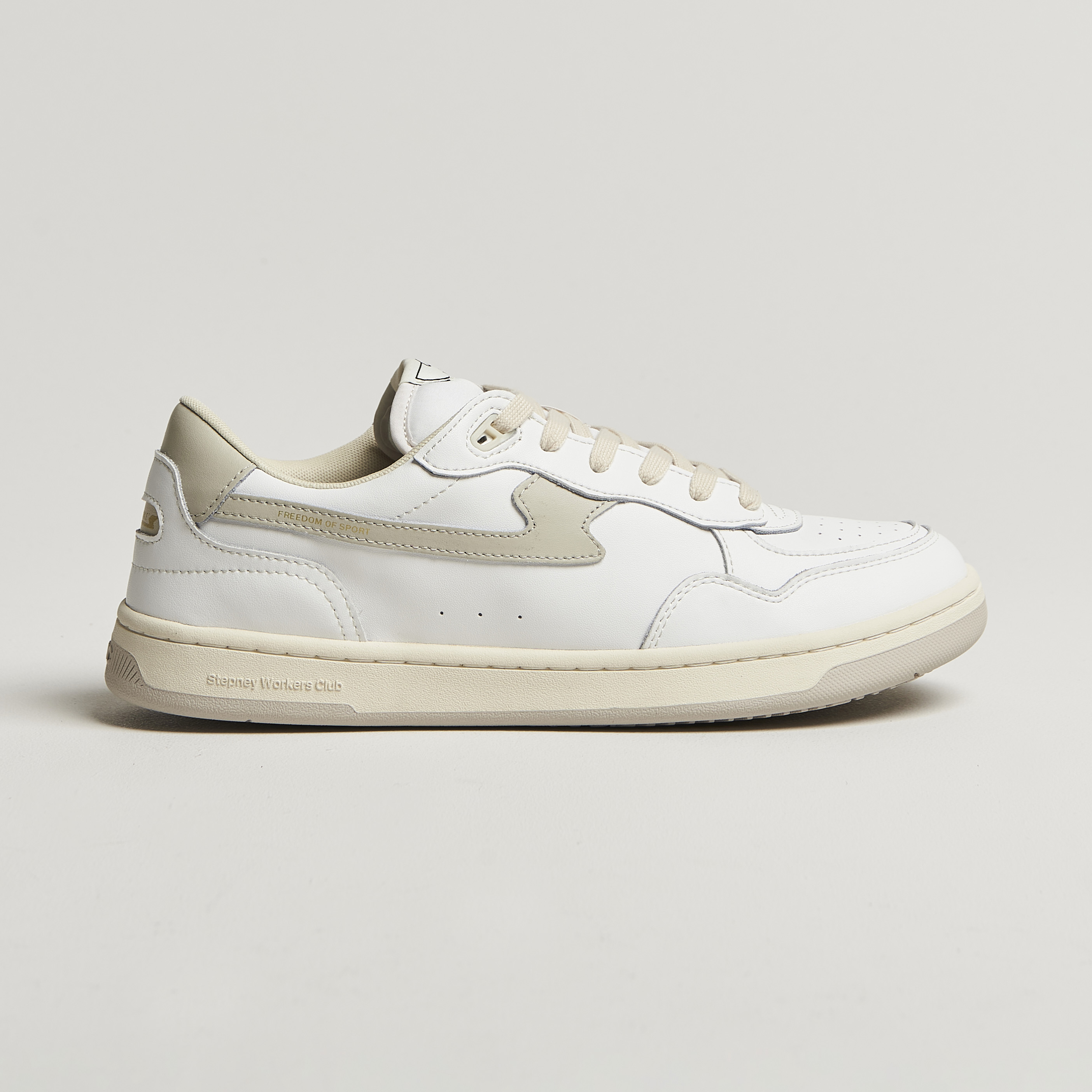 Stepney Workers Club Pro Cup 01 S-Strike Leather Sneaker White Putty at Car