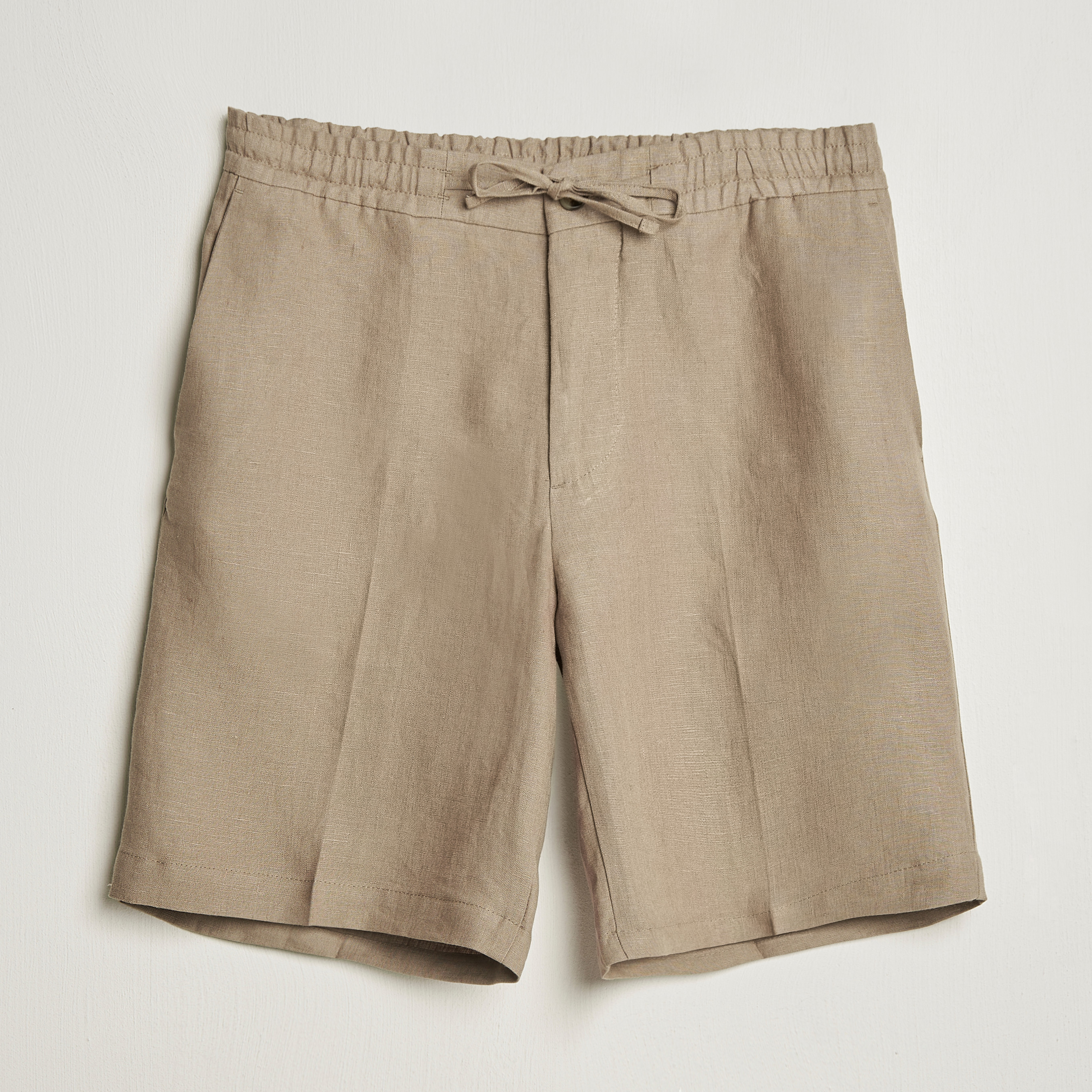 J.Lindeberg Brady Drape Linen Shorts Nutmeg at CareOfCarl.com