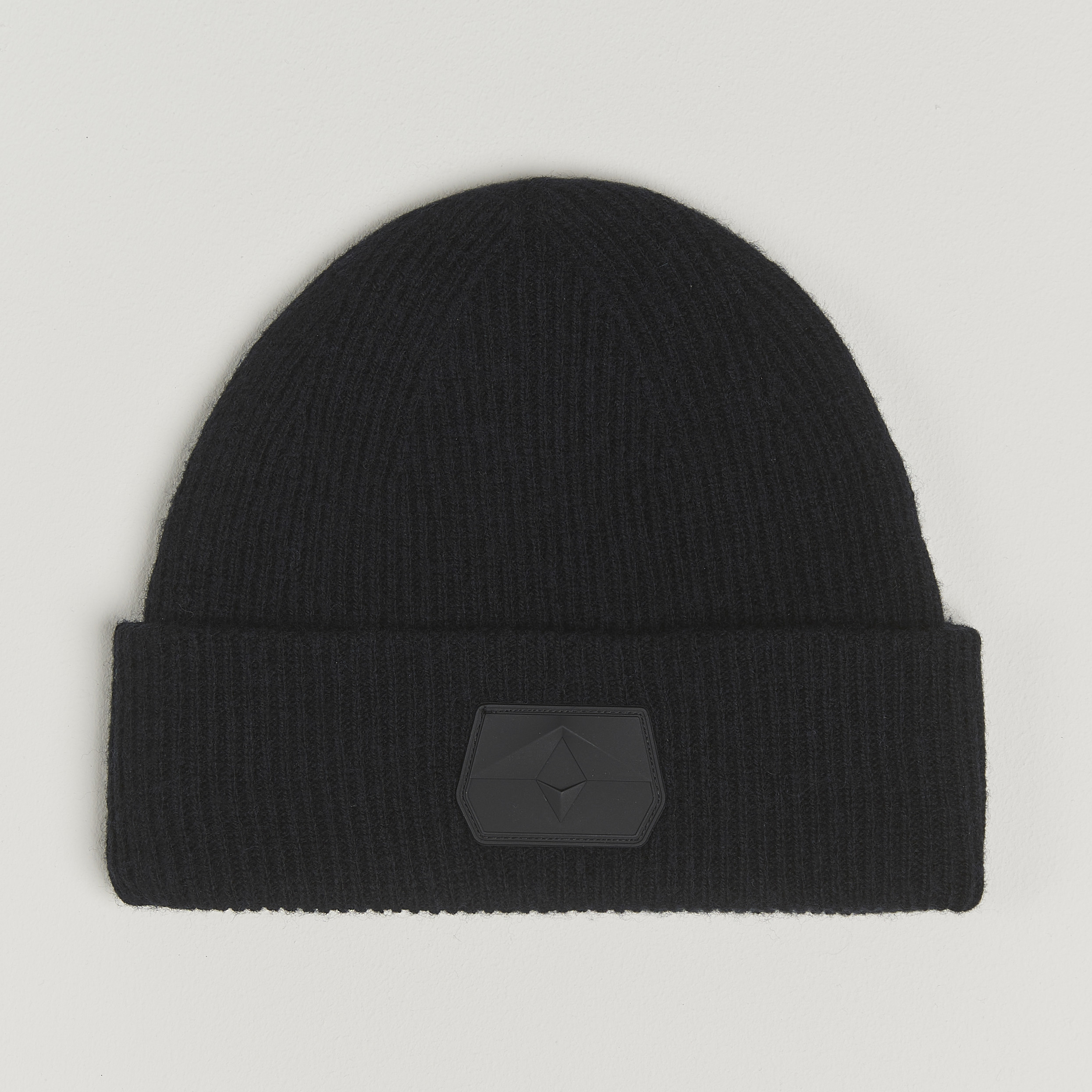 Sail Racing Ridge Wool Knitted Beanie Carbon at CareOfCarl.com