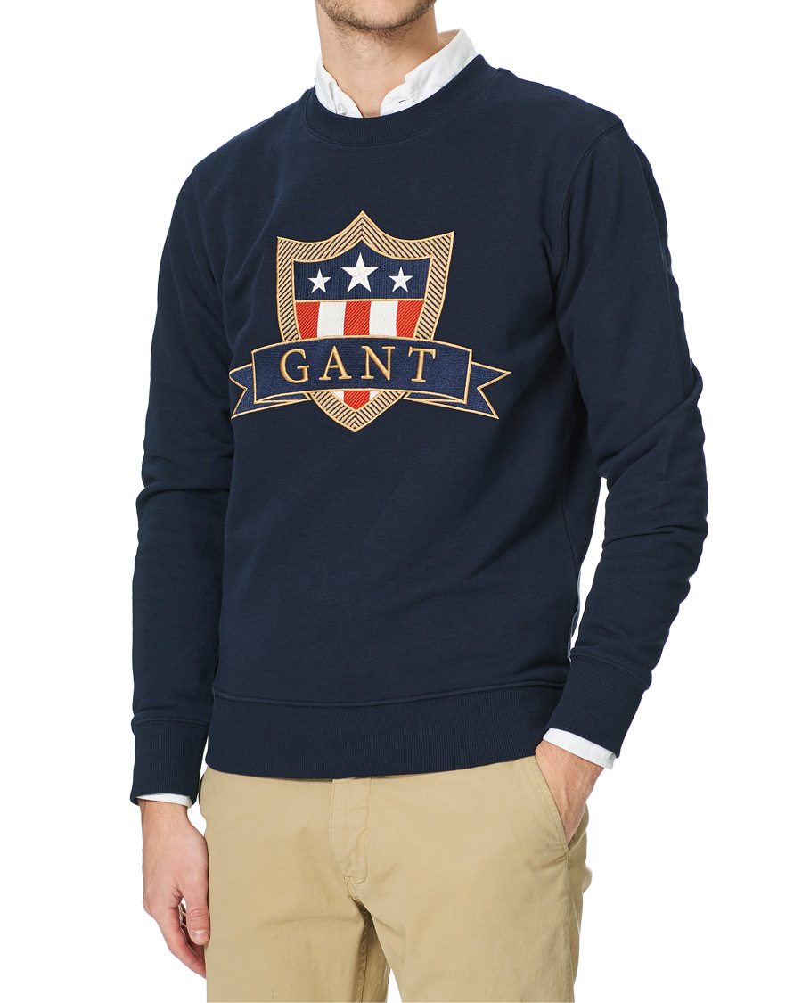 GANT Banner Shield Crew Neck Evening Blue at CareOfCarl.com