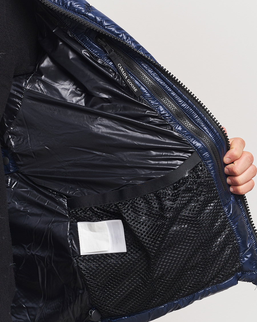 Canada Goose Crofton Puffer Atlantic Navy at CareOfCarl.com