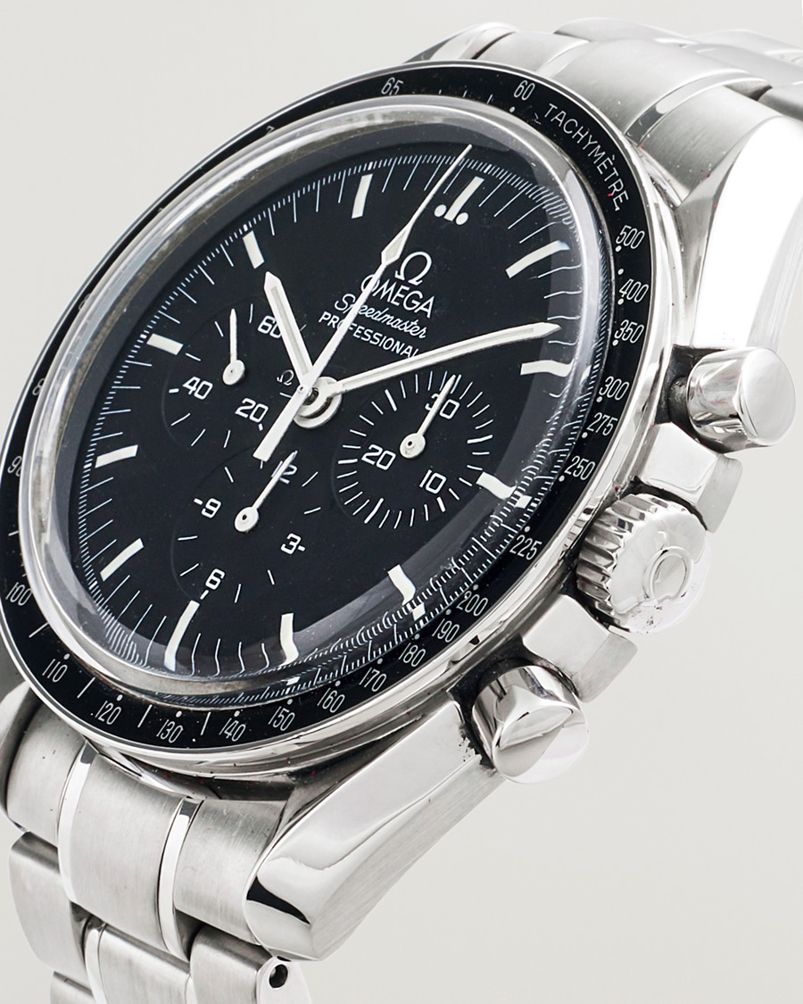 Omega Pre-Owned Speedmaster Moonwatch at CareOfCarl.com